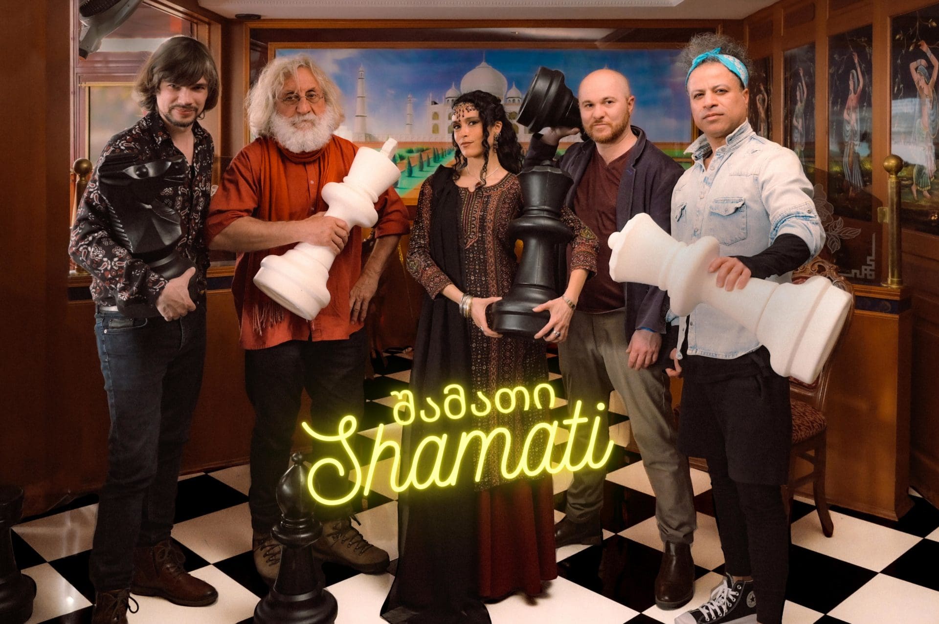 Clip | SHAMATI le nouveau clip de KAVKAZZ inspiré du jeu d'échec - #AuxSons